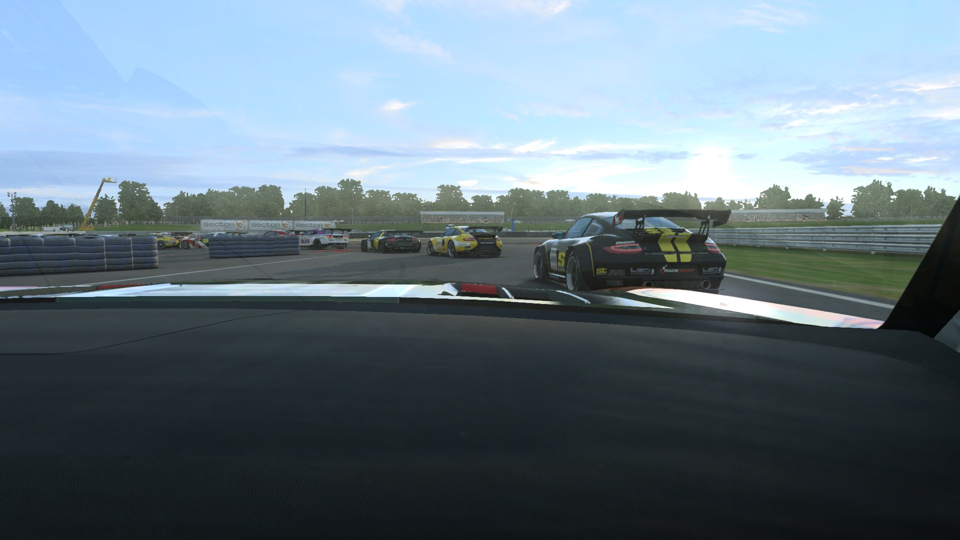 Released - 20-10-2015 RaceRoom has been updated | Page 5 | KW Studios Forum